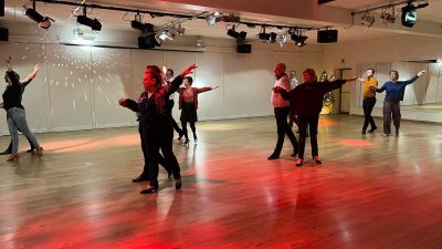 Life | Danslessen in Izegem voor kids, jeugd en volwassenen.